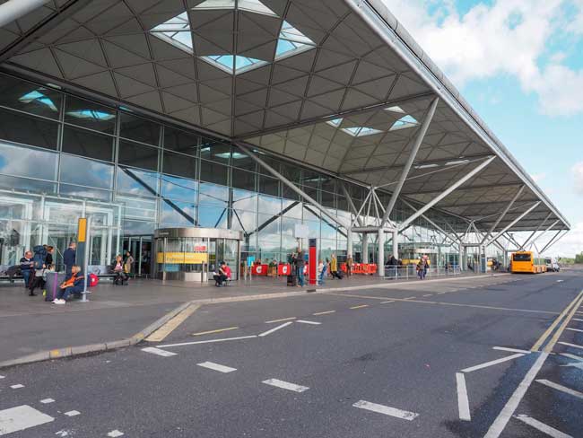 Stansted Airport (STN) Stansted Airport (STN)